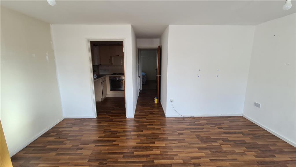 Flat 2, Grove Court, Gadsby Street, NUNEATON, Warwickshire, CV11 4PA
