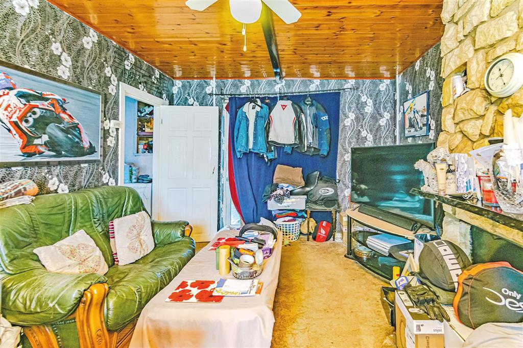 33, Notley Road, LOWESTOFT, Suffolk, NR33 0UF