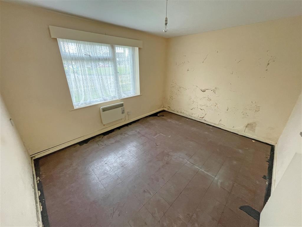 36, Broad Field, EAST GRINSTEAD, West Sussex, RH19 4QR