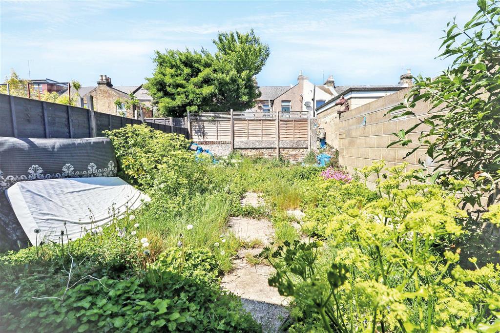 6, Salmestone Road, MARGATE, Kent, CT9 4DD