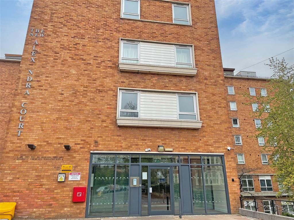 Apartment 38, The New Alexandra Court, Woodborough Road, NOTTINGHAM ...