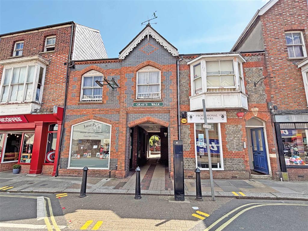 First and Second Floor, 59-60, Pyle Street, NEWPORT, Isle of Wight ...