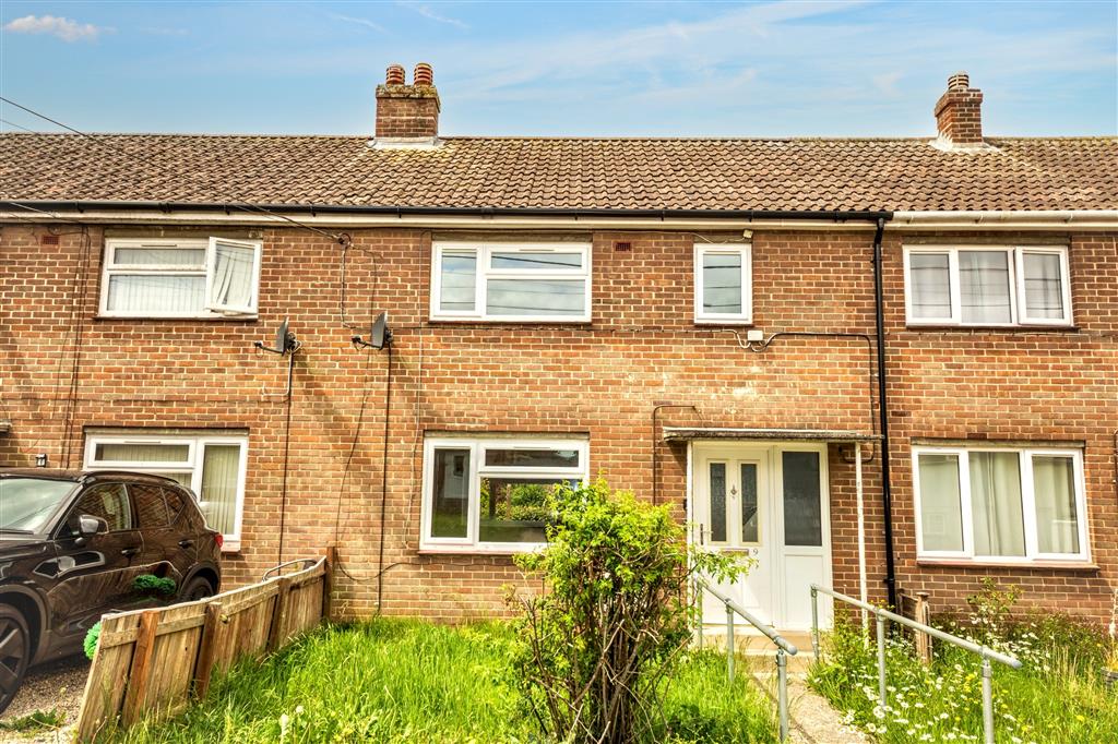 9 The Close, Stringfellow Crescent, CHARD, Somerset, TA20 1EY