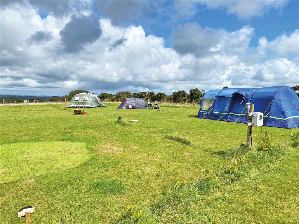 Green Land views Campsite, lying to the north of Mole Hill, Woodhill ...