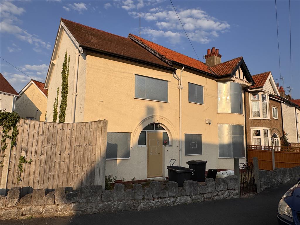 36, Colwyn Crescent, COLWYN BAY, Clwyd, LL28 4RH